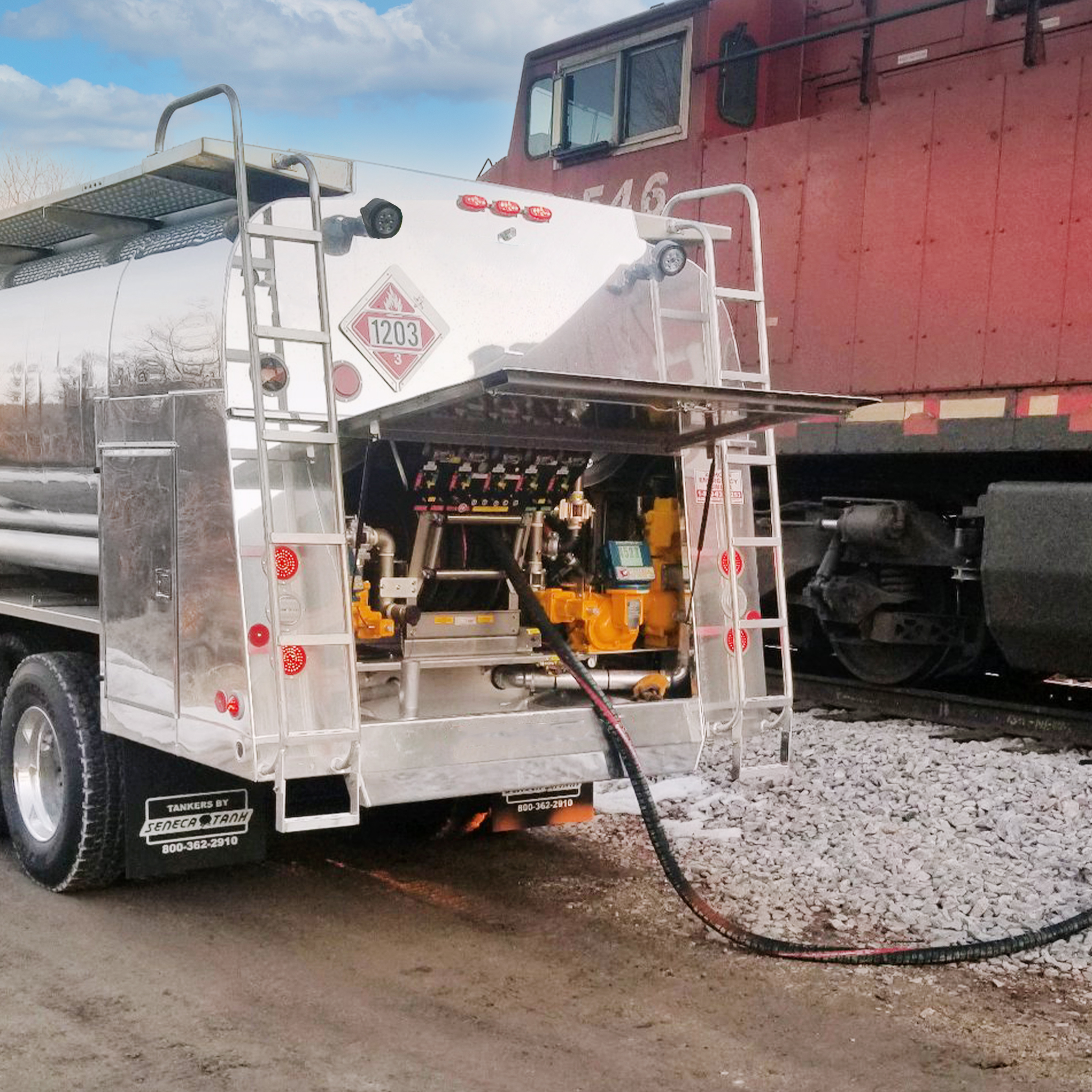 Railroad / DTL Fueling Trucks | Seneca Tank