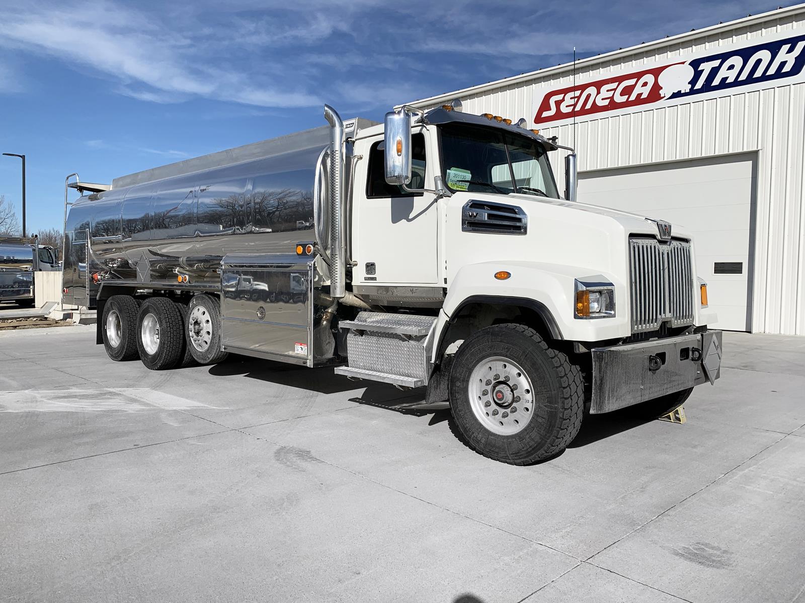 ST5000 For Sale | Seneca Tank